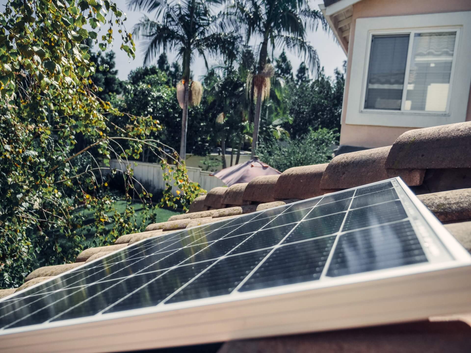 Passive vs Active Solar Energy: What’s the Difference? - Earthava